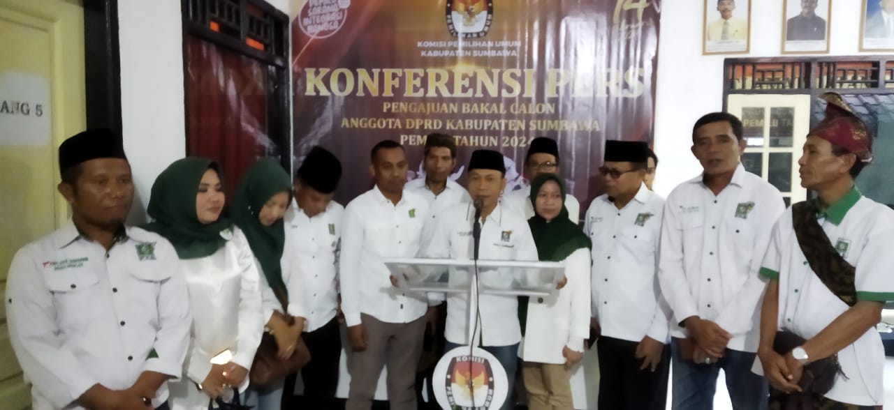 Daftar Bacaleg, PKB Sumbawa Ajak Milenial Kontribusi Bangun Sumbawa ... Daftar Bacaleg, PKB Sumbawa Ajak Milenial Kontribusi Bangun Sumbawa ...